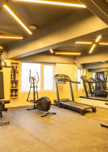 Bloom Hub | WEH Andheri - Best Hotel in Andheri East, Mumbai